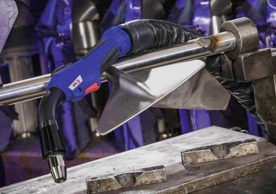 Mobile versus On-Torch fume extraction | Welding Buyers Guide